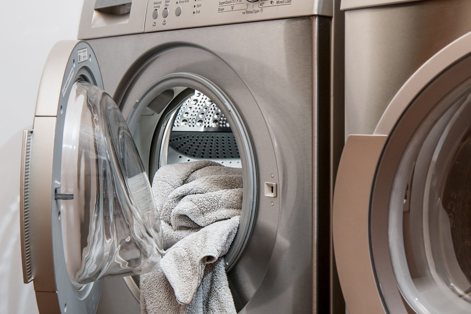 Laundry Solved: Exploring Each Cycle of Laundry Washing | ORAPI Asia