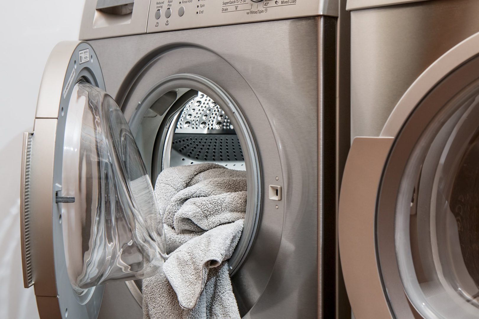 Laundry Solved: Exploring Each Cycle of Laundry Washing | ORAPI Asia